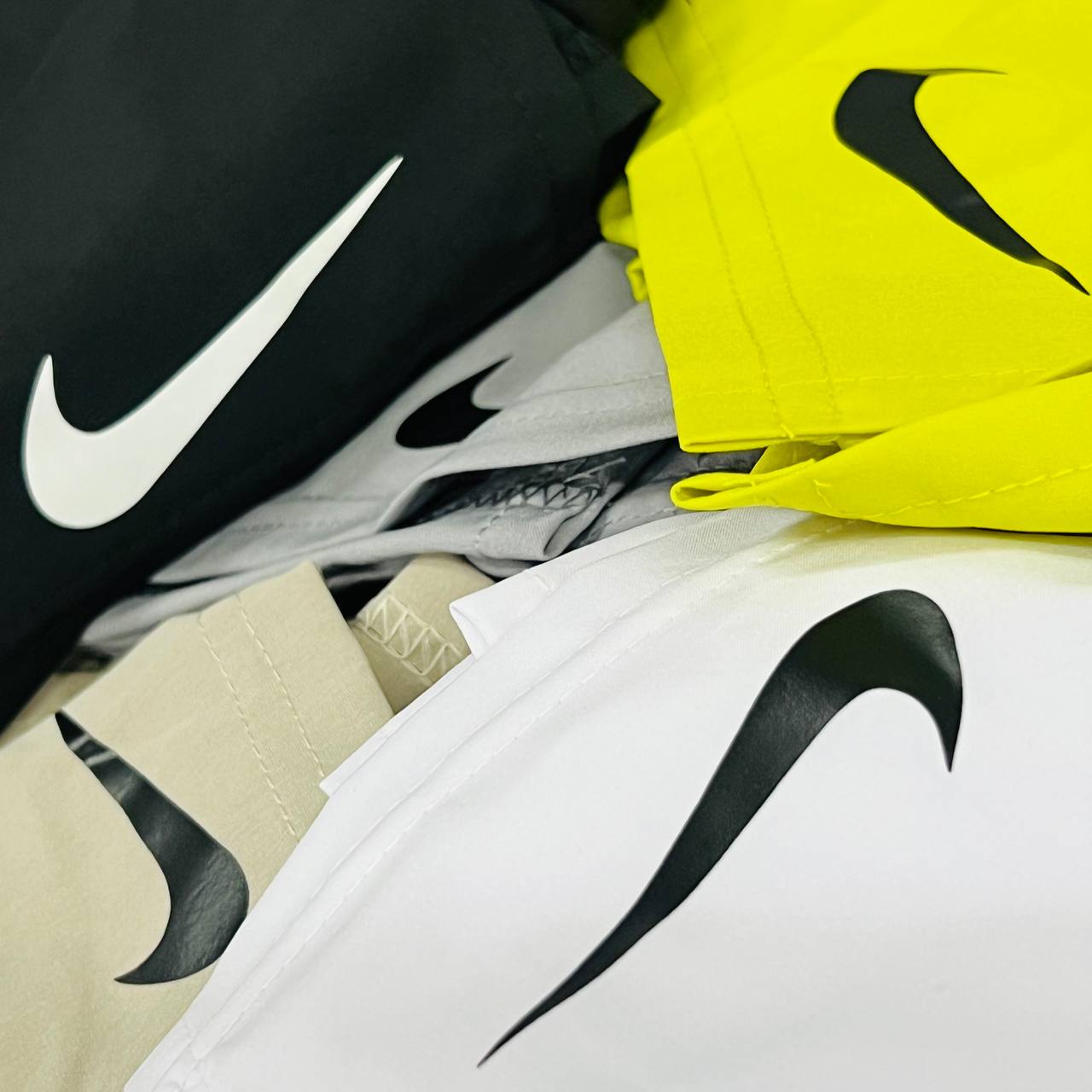 Bermuda Microfibra Ultra NIKE com fitilho - Uniquess - Loja Virtual